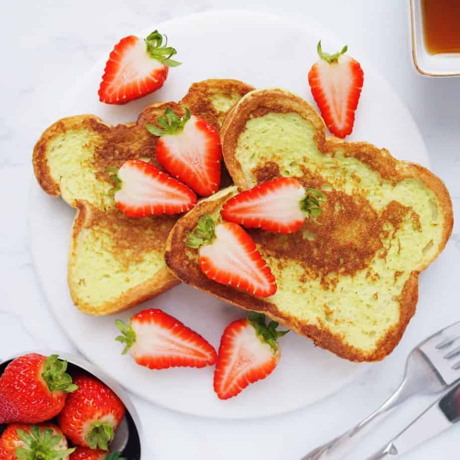 10-minute Easy Pandan French Toast - Christie at Home