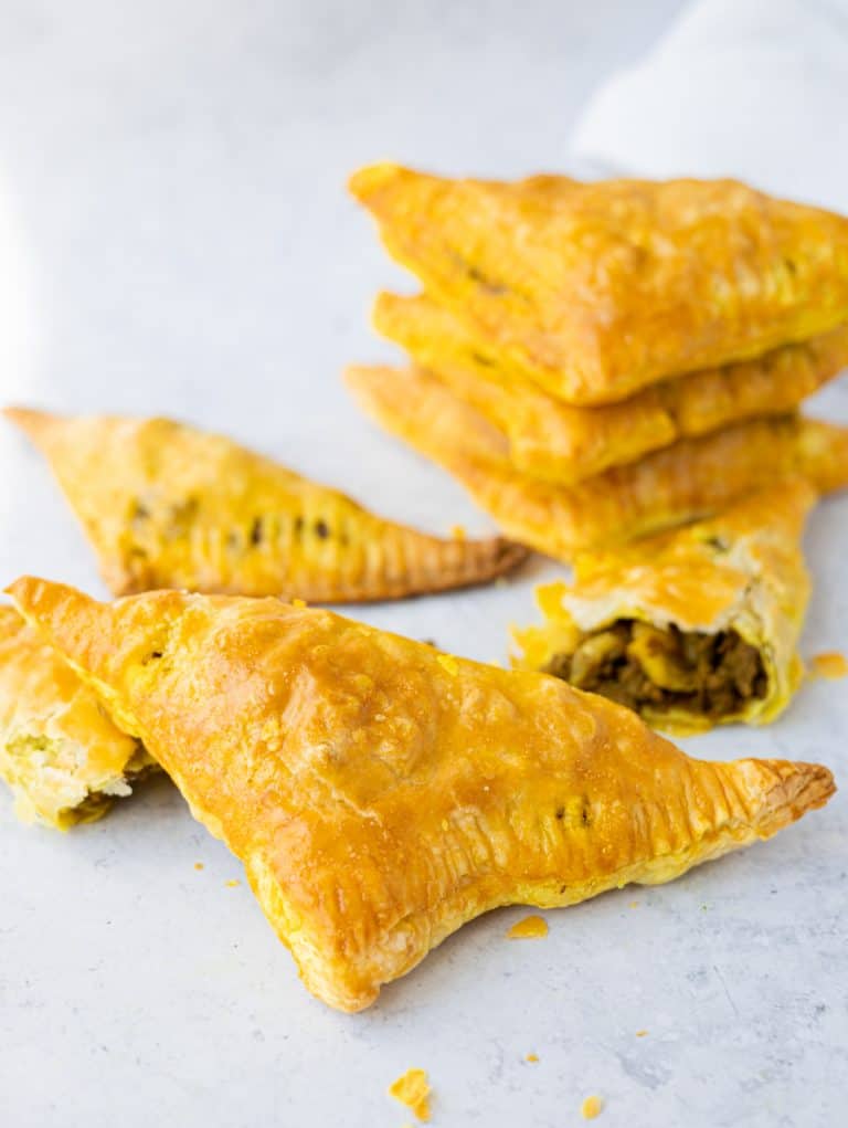 Easy & Simple Chinese Curry Beef Puffs - Christie at Home