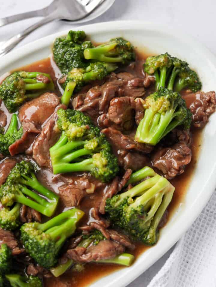 Quick & Easy Chinese Beef and Broccoli - Christie at Home