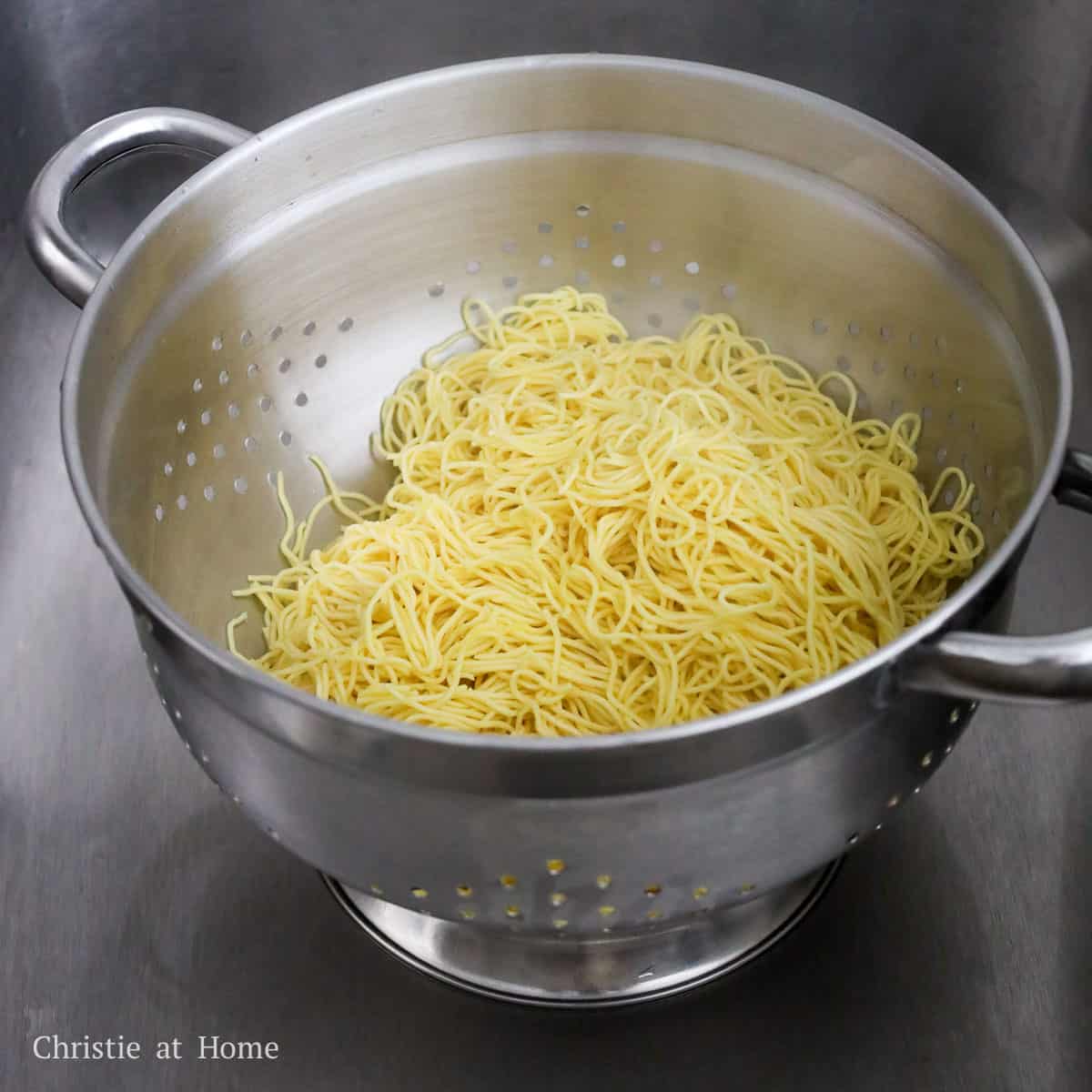 Quick & Easy Crispy Chow Mein Noodles - Christie at Home