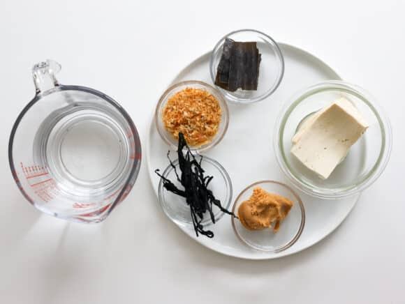 10-minute Easy & Simple Miso Soup - Christie at Home