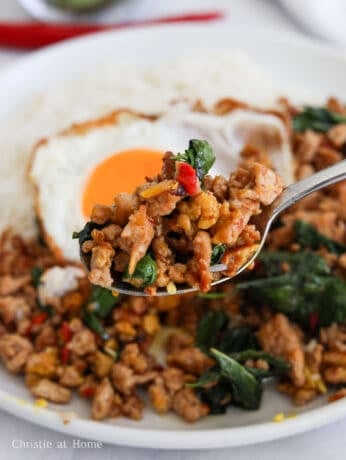 Easy 15-minute Pad Kra Pao (Thai Holy Basil Stir-Fry) - Christie at Home