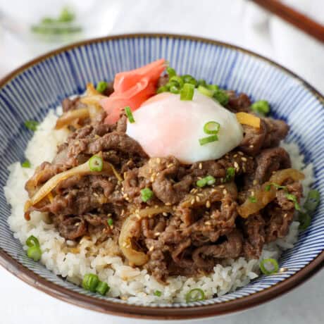 Easy 15-min. Gyudon (Japanese Beef Rice Bowl) - Christie at Home