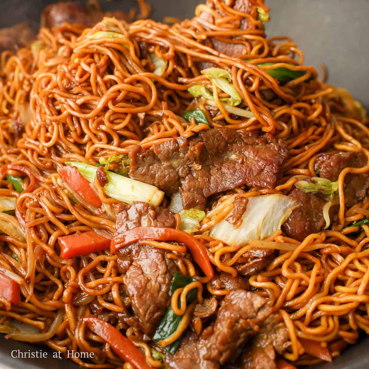 Quick & Easy Beef Chow Mein - Christie at Home