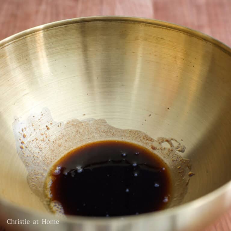 Easy 10-minute Korean Perilla Oil Noodles - Christie at Home